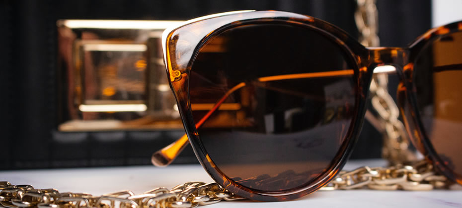 Demystifying the Price Tag: Designer Sunglasses – Trovelle